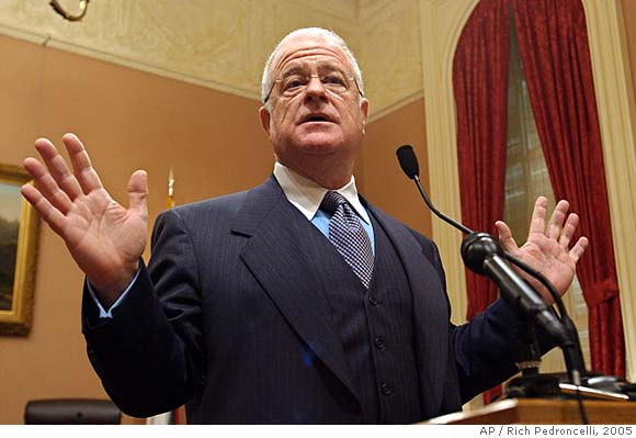 Perata retaliates against Republican who helped hold up budget
