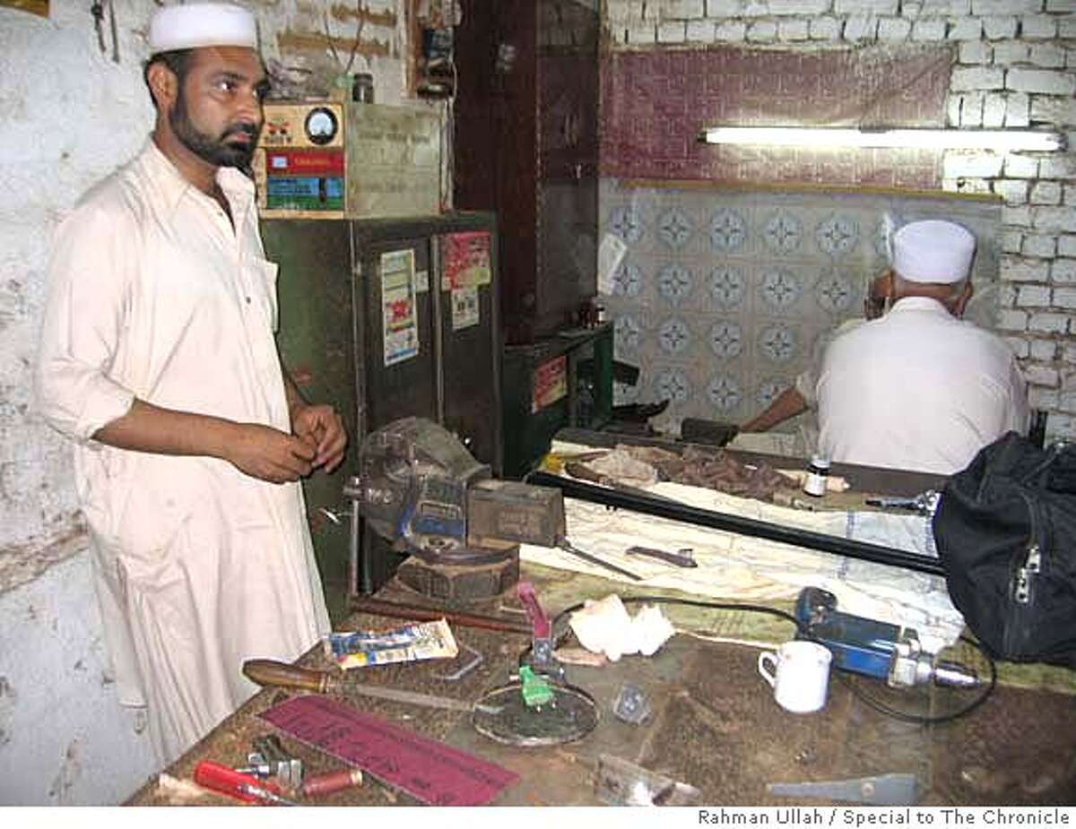 Pakistan's illicit arms trade thrives