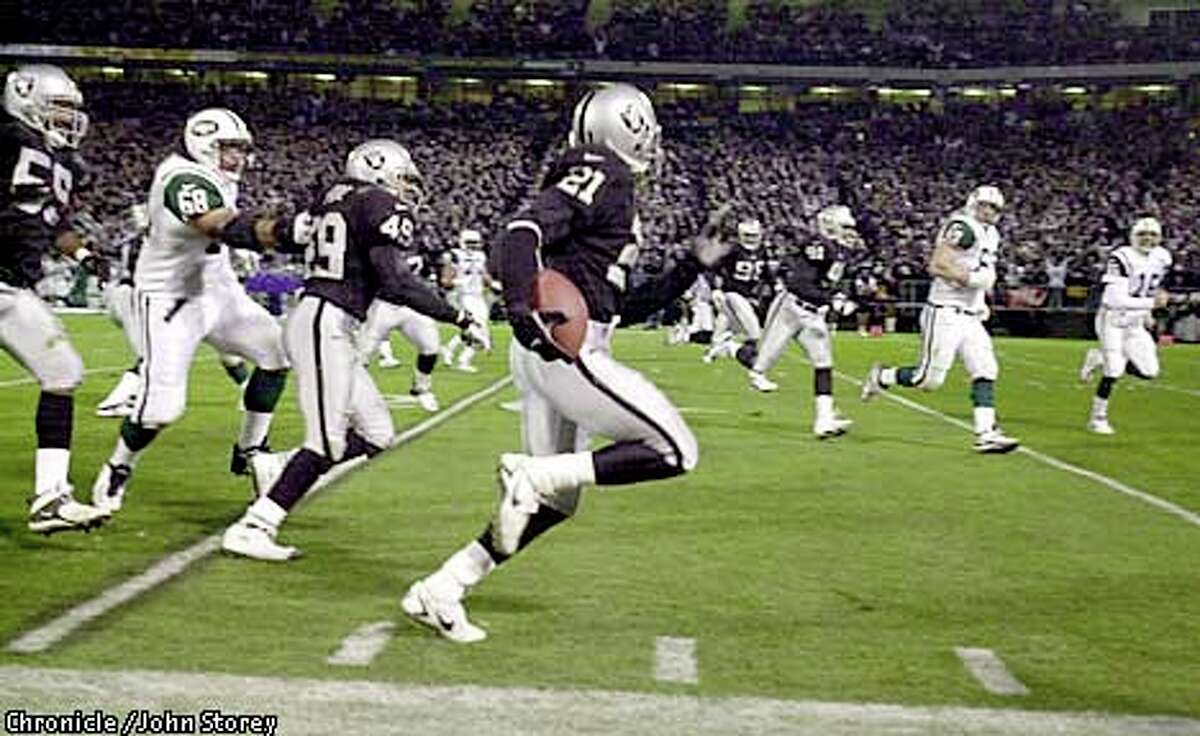 Raiders Playoff-Bound / Stingy defense leads rout of Jets