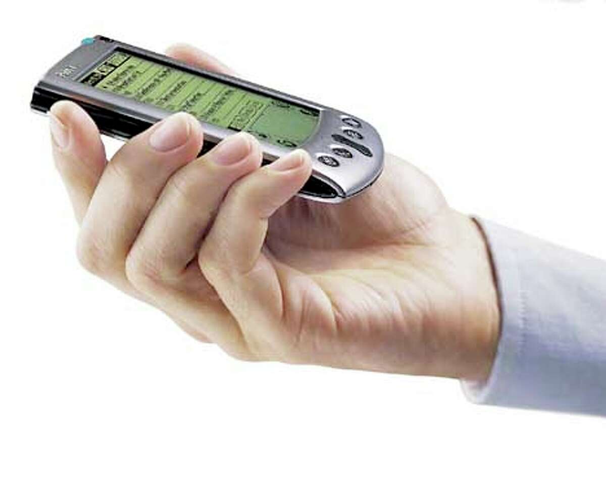 Picking Out a PDA / Cost, size, versatility and other factors ...