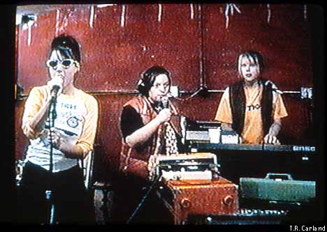 Music for Independent Ears / A month of indie rock, pop 'n' twang