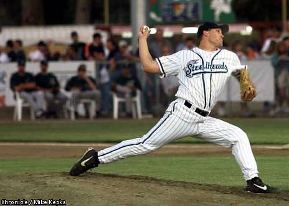 HOOKED ON STEELHEADS / Fans, players nuts about new Vacaville ballpark