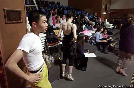 POISED FOR THE SPOTLIGHT / Marin ballet dancer ready to leap to the ...