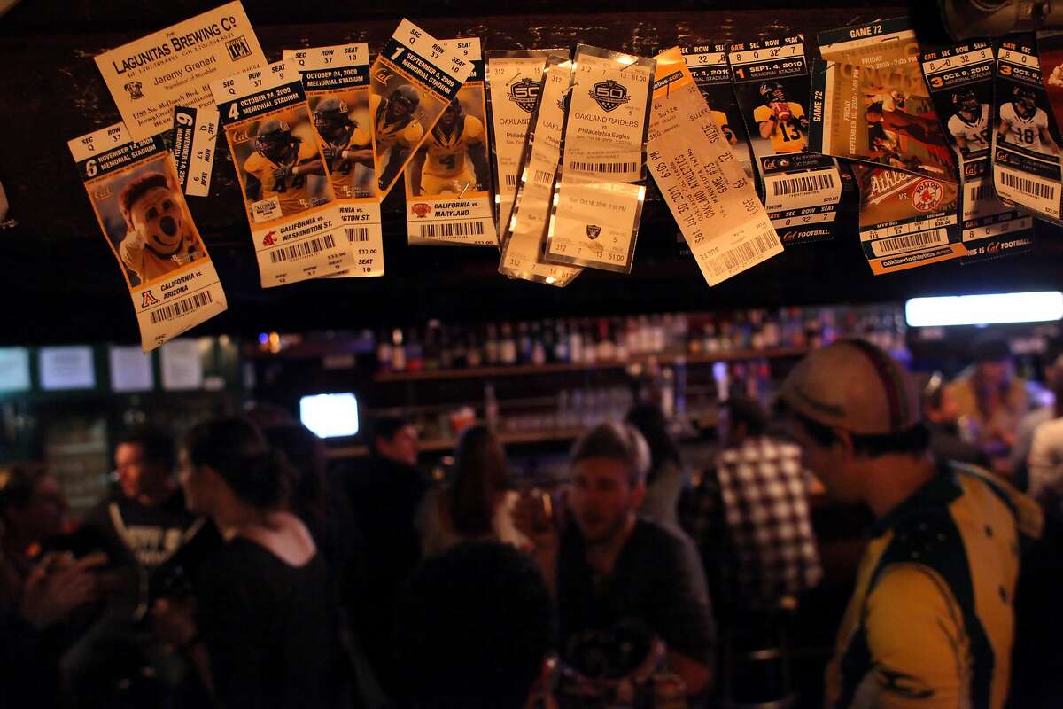 Oakland's Kingfish bar seeks landmark status