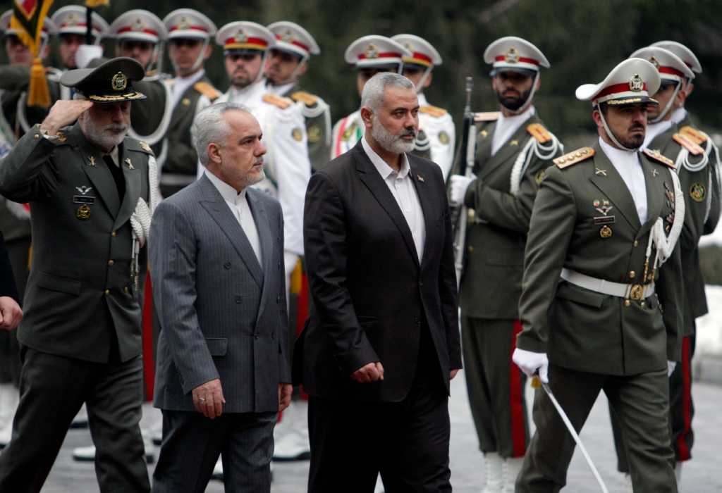 Ahmadinejad: Iran to reveal new nuke achievements