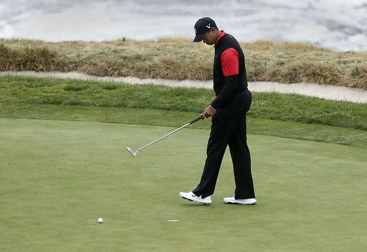 Phil Mickelson tops Tiger Woods at Pebble Beach