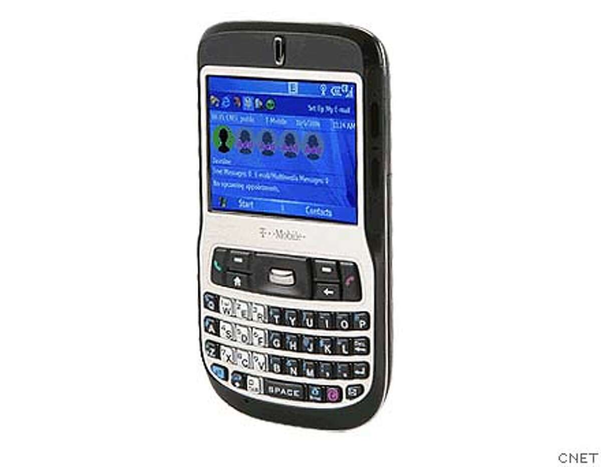 Sleek phones with full keyboards