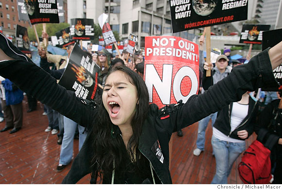 SAN FRANCISCO / Protest no washout despite rain / Marchers call on Bush ...