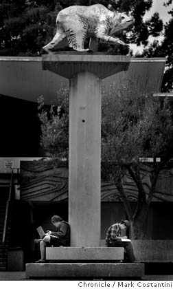 Cal mascot keeps its eye on students of summer