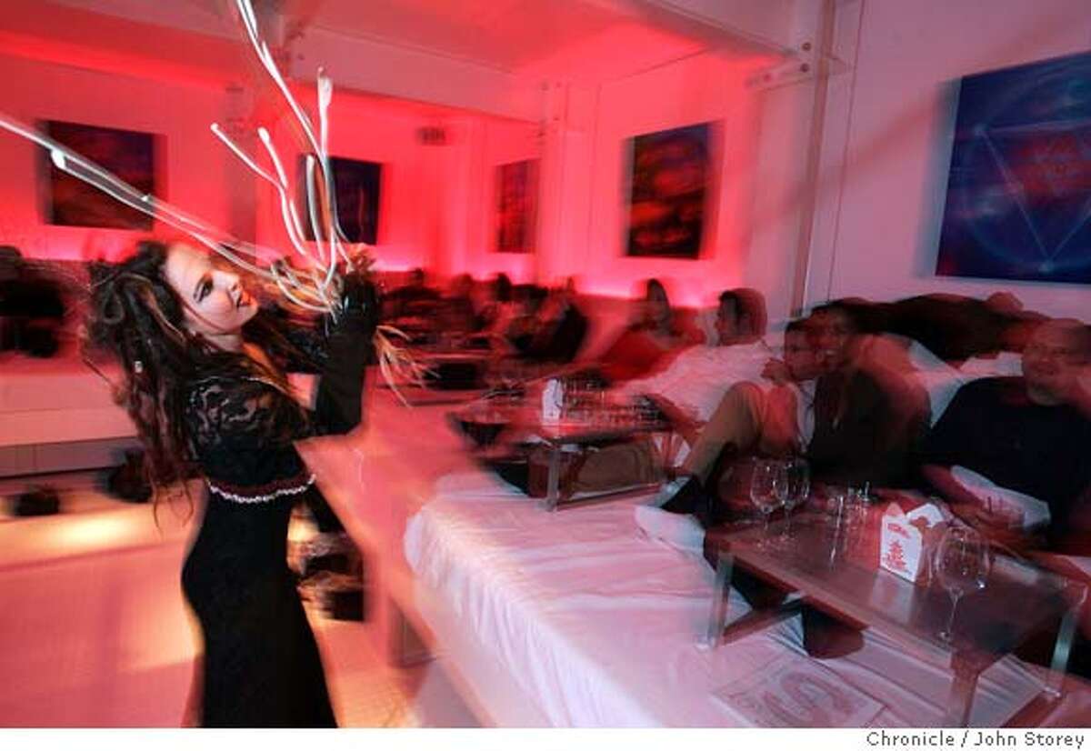 Eating in Bed / SoMa's Supperclub serves up good food in fantastical ...