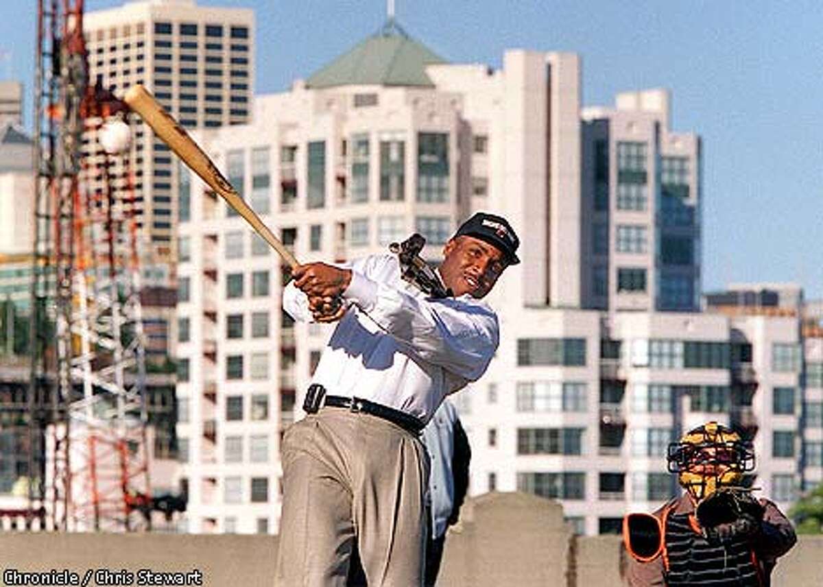 Gallery: Bonds Makes History