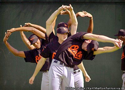 Day in Pictures, February 16, 2001