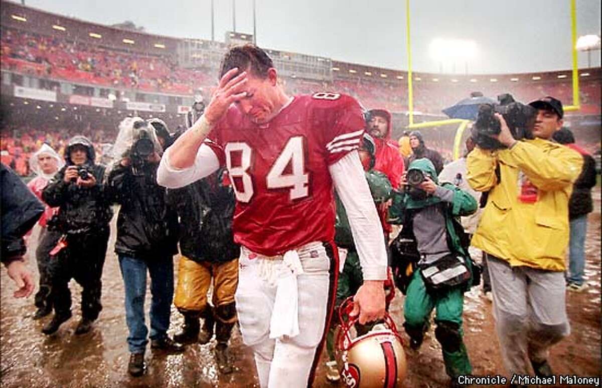 THE YEAR IN REVIEW / The Biggest Stories, The Best Pictures