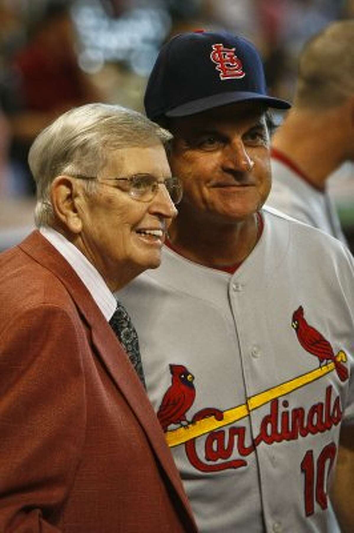 Milo Hamilton, beloved Houston Astros voice, dies at age 88