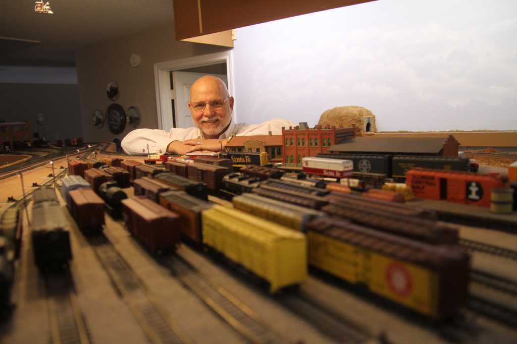 Model trains attract all ages
