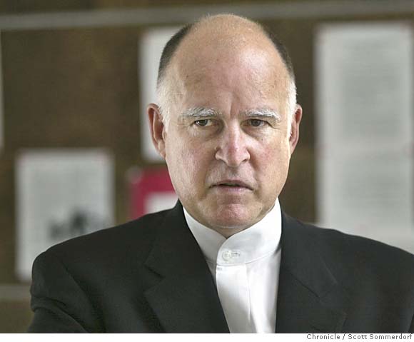 Brown blasts into blogosphere with swipe at critics