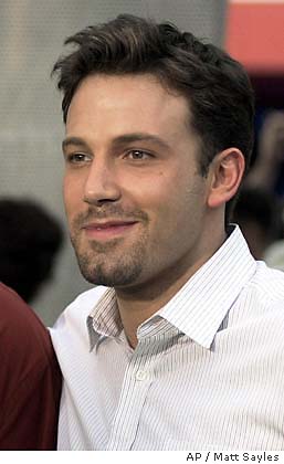 Affleck sells last foothold in L.A.