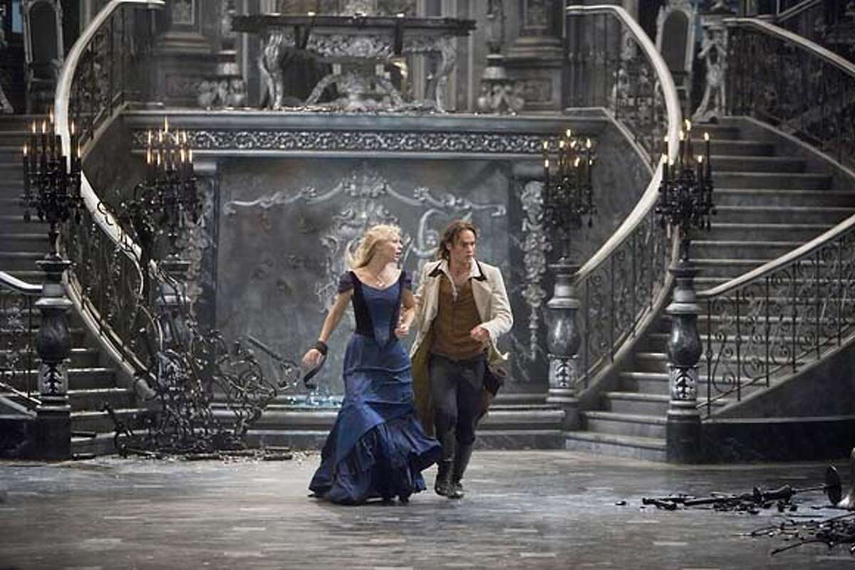 Review: 'Stardust' bursts with otherworldly delights