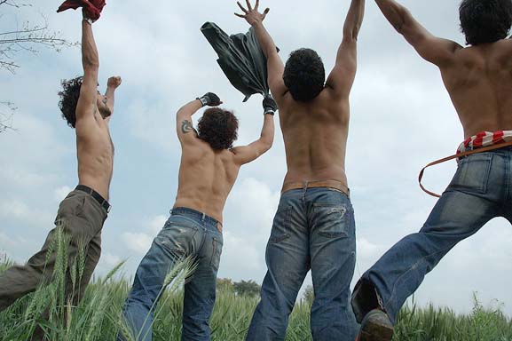 FILM CLIPS / Also opening today