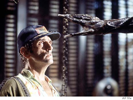 Few surprises in an impressively streamlined 'Alien'