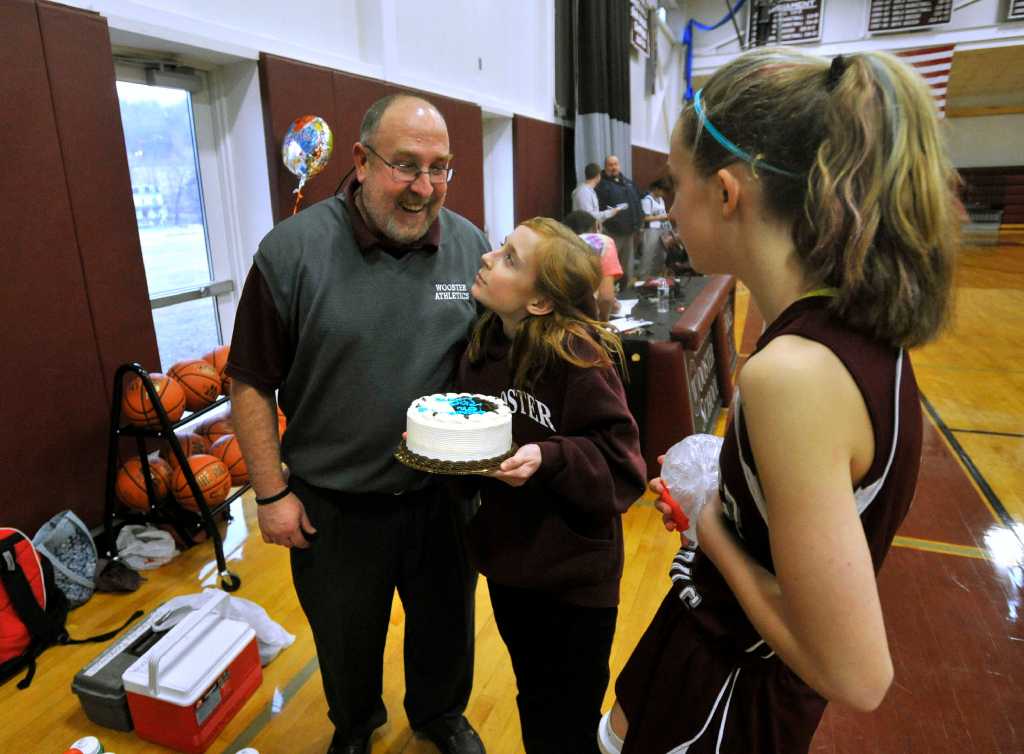 MacNutt records 700th career coaching victory, Generals girls ...