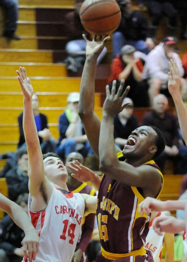 St. Joseph boys basketball beats Greenwich
