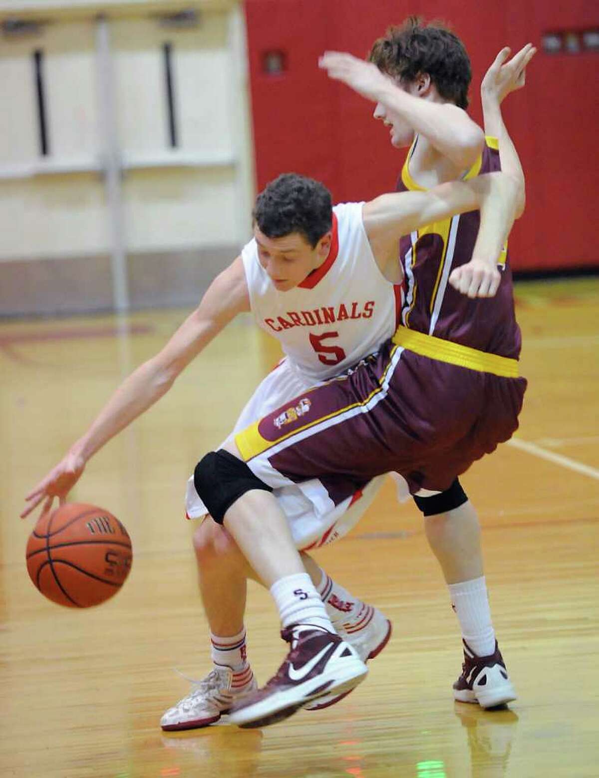 St. Joseph boys basketball beats Greenwich