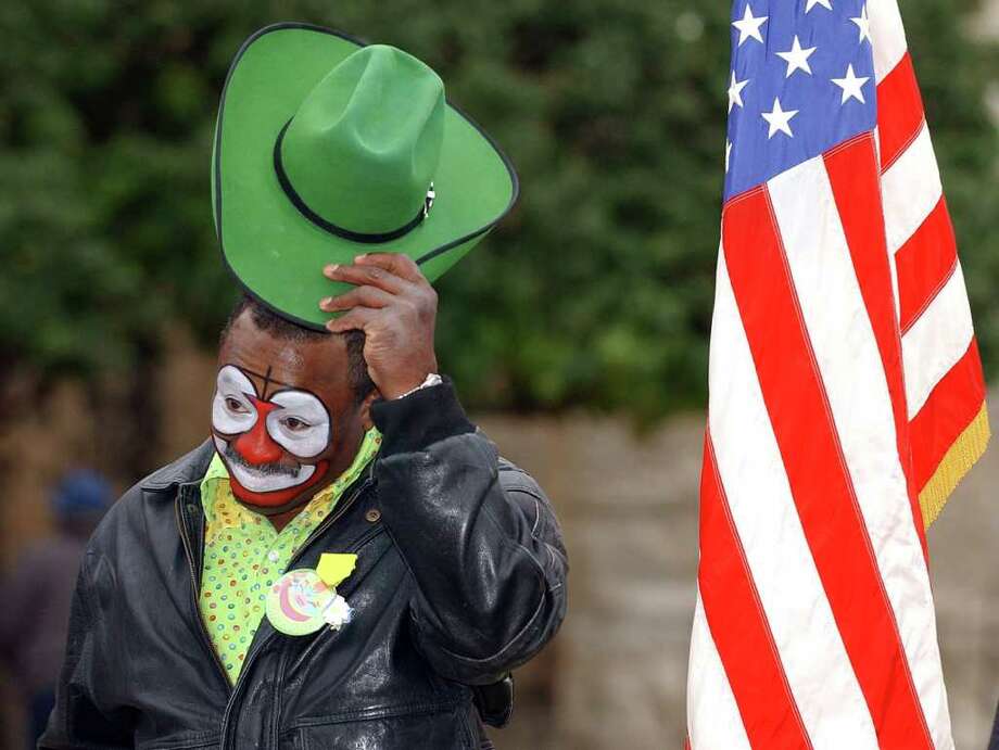 Rodeo clown Leon Coffee - mySA