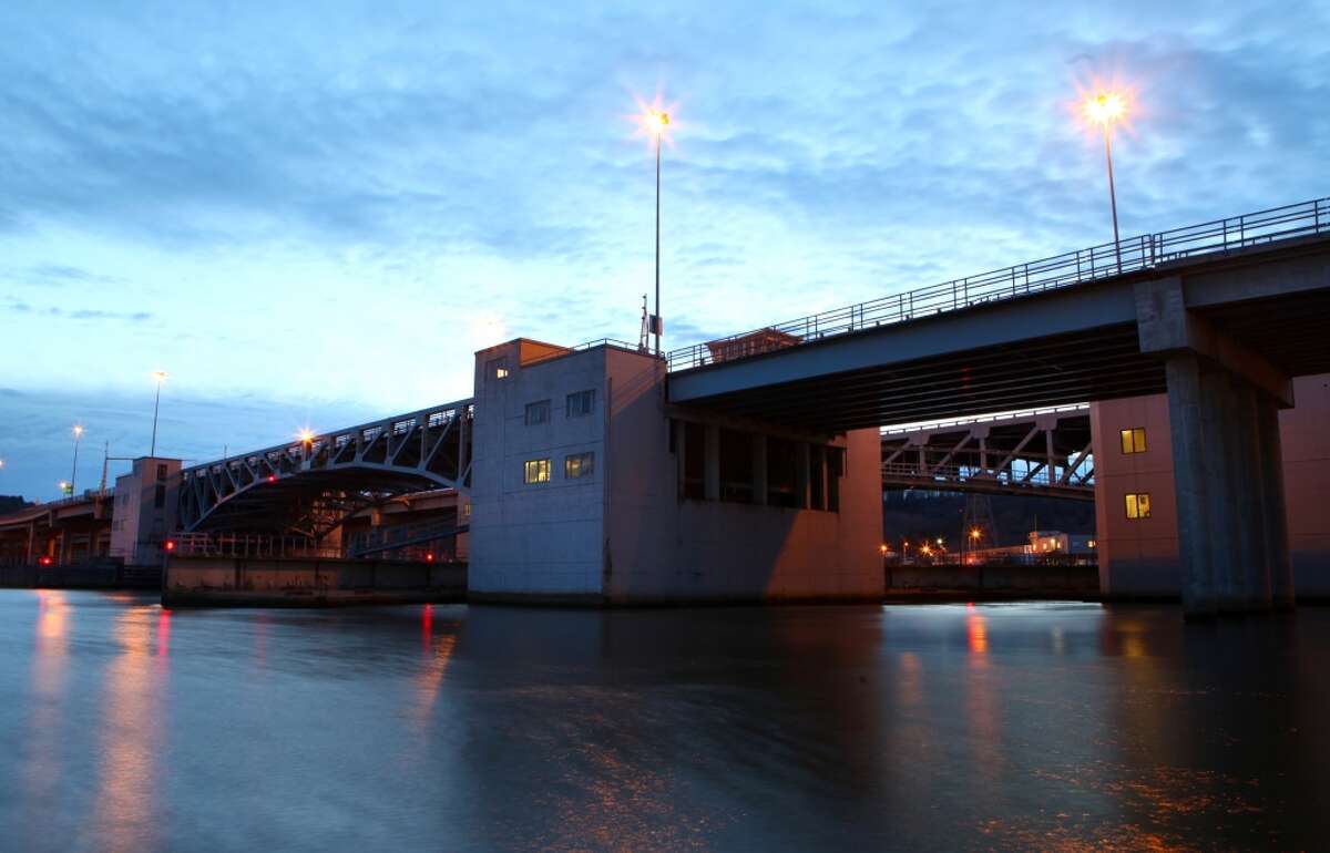 Washington: Floating bridge capitol of the world