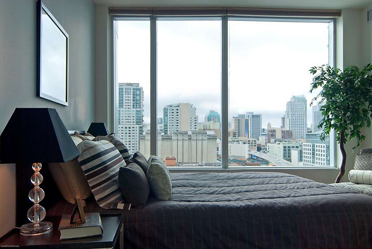 Modern luxury condo at the Infinity in South Beach