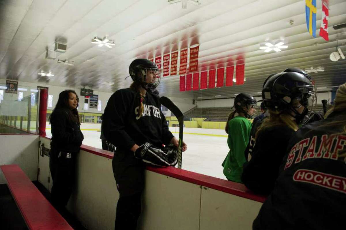 Stamford's girls' hockey team breaks ice