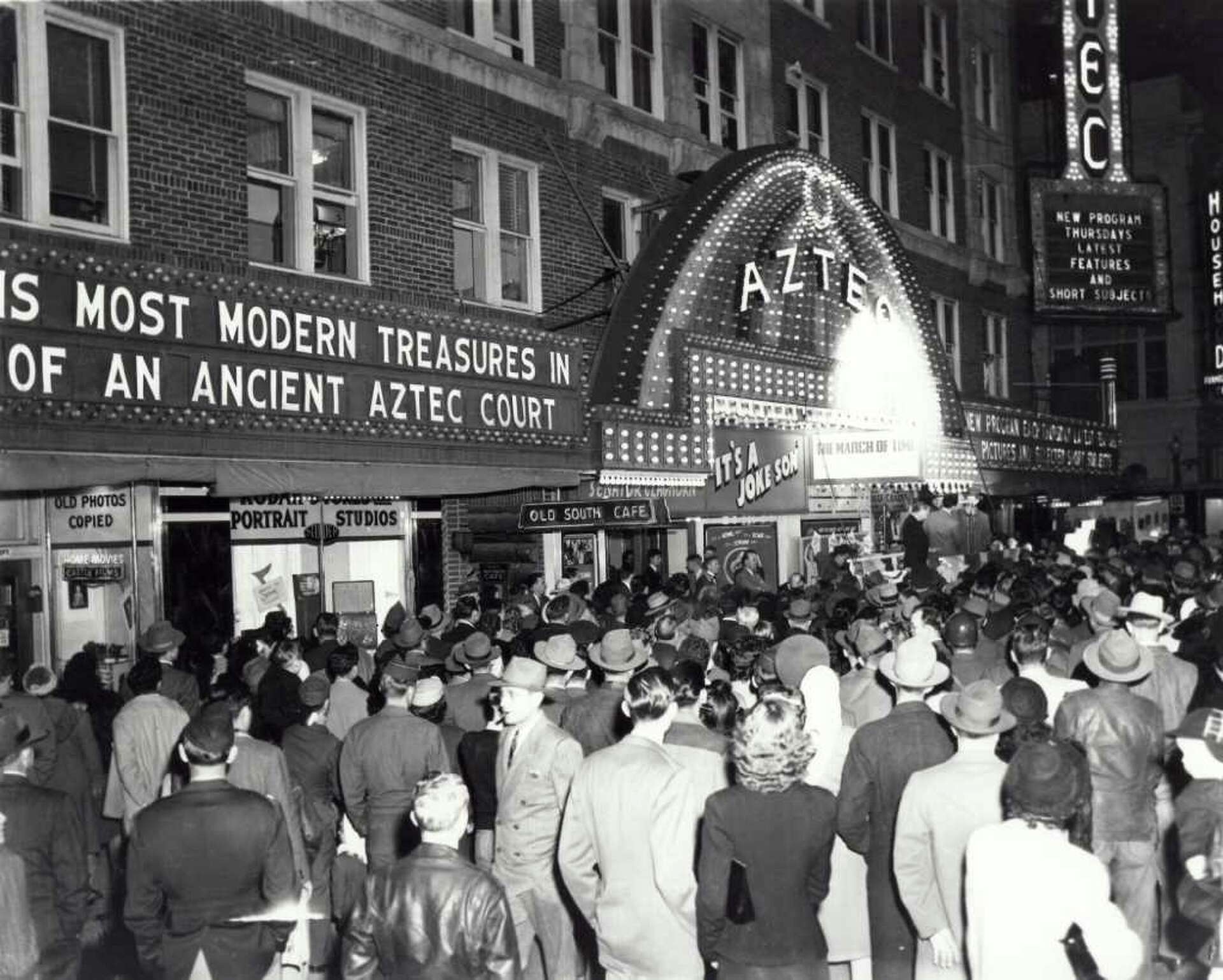 Classic theaters take us back in time