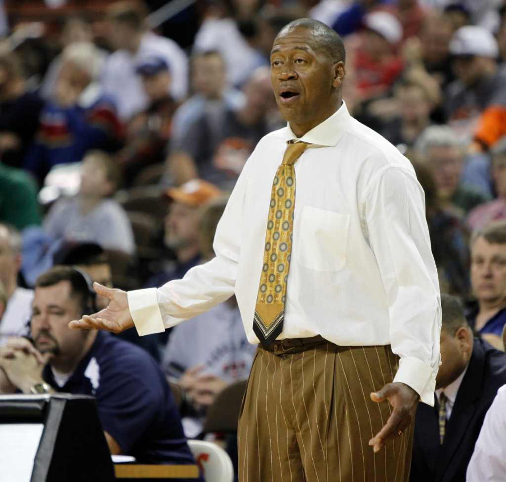 High school notebook: Senior Showcase on tap Saturday