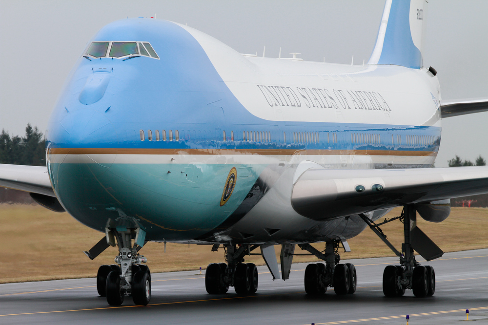 Air Force looking into new presidential jets