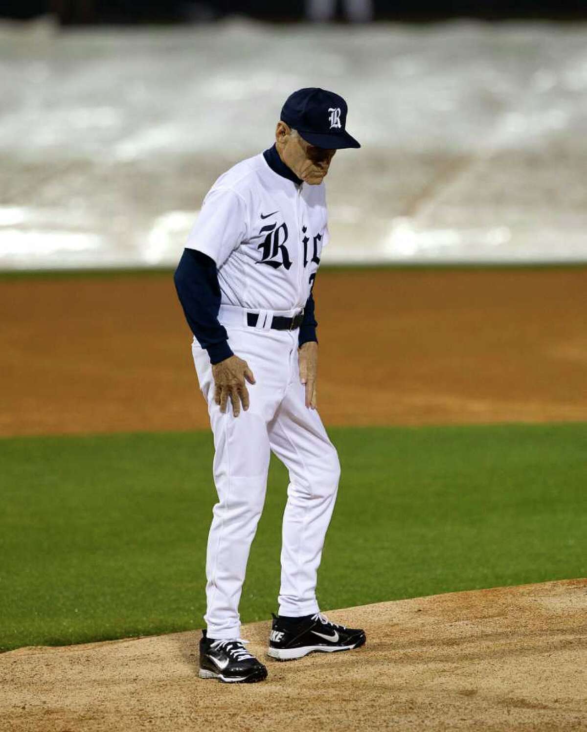 Kubitza pitches Rice to 6-2 win over FIU in season opener