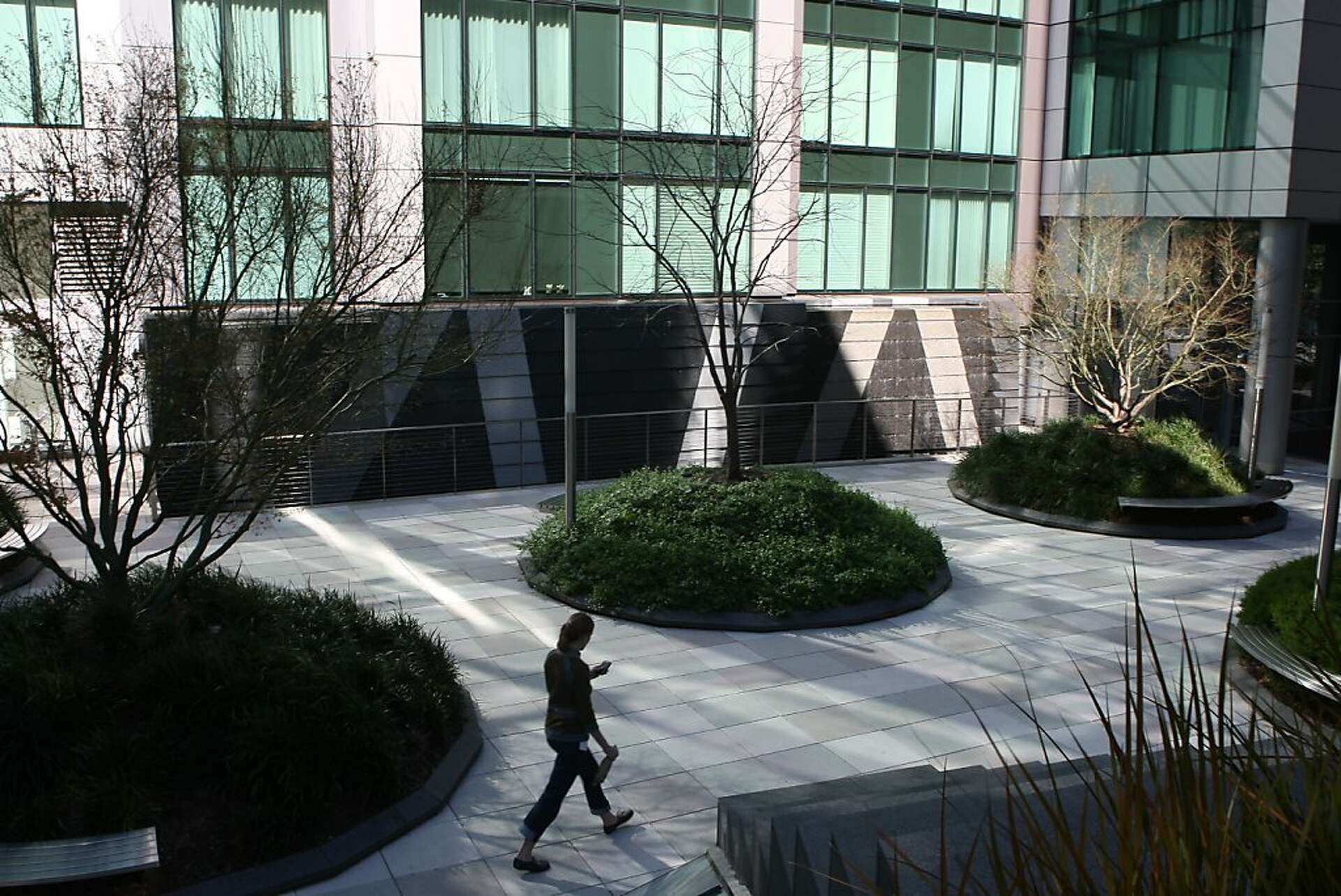 Privately owned public spaces: Guidance needed