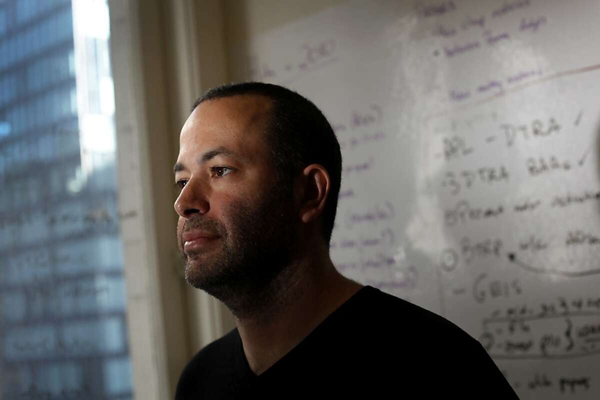 Dr. Nathan Wolfe hunts viruses to prevent pandemic