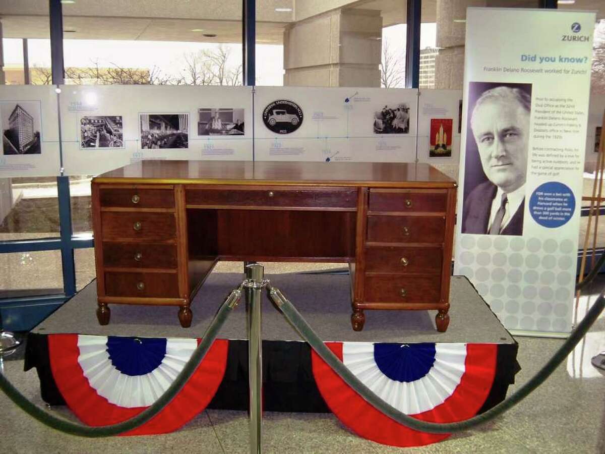 FDR's office desk heads to New York estate