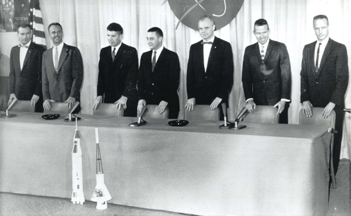 The story behind the 'fireflies' that astronaut John Glenn saw in space