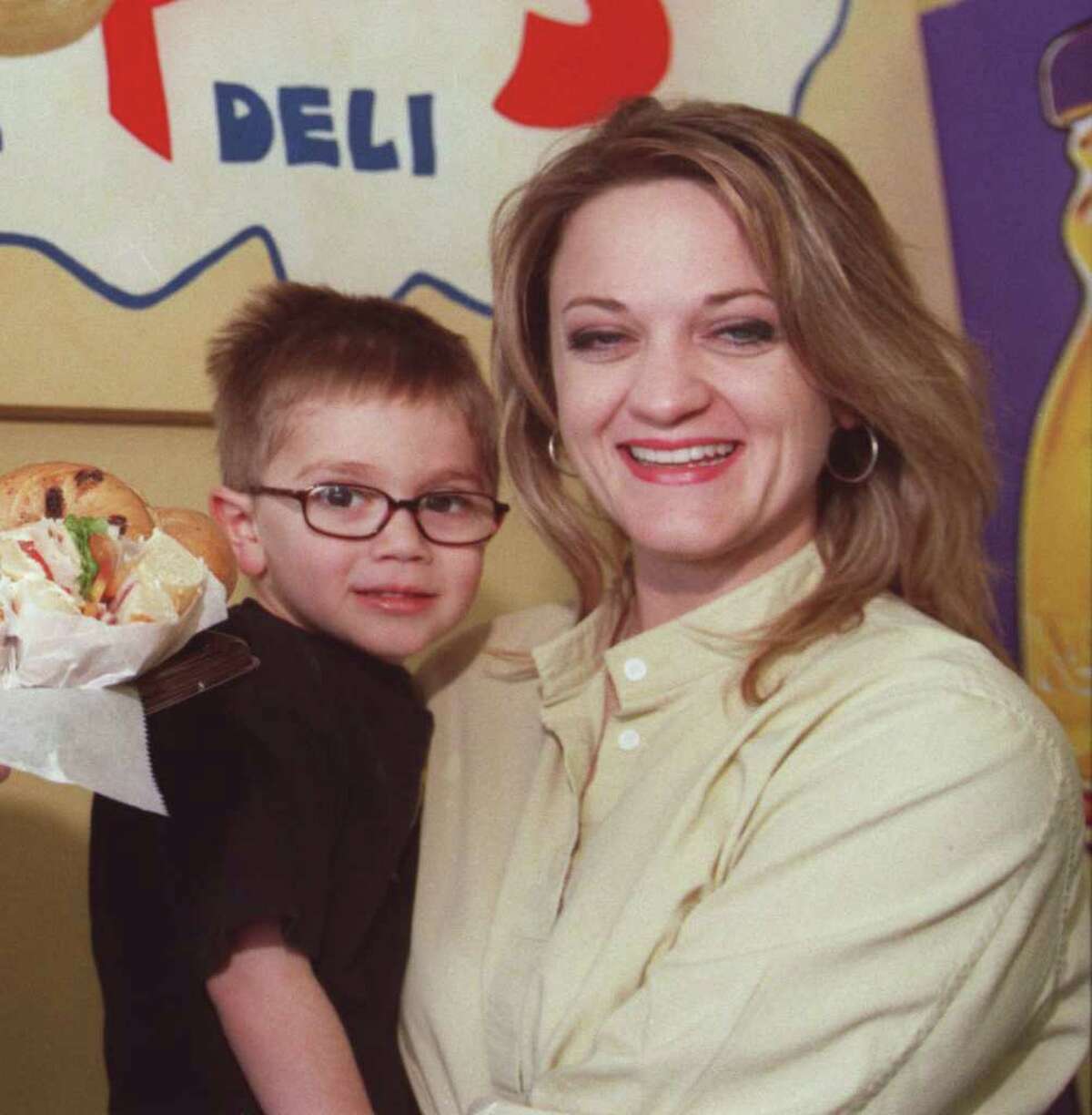 Fort Worth man convicted of killing pregnant girlfriend gets October ...