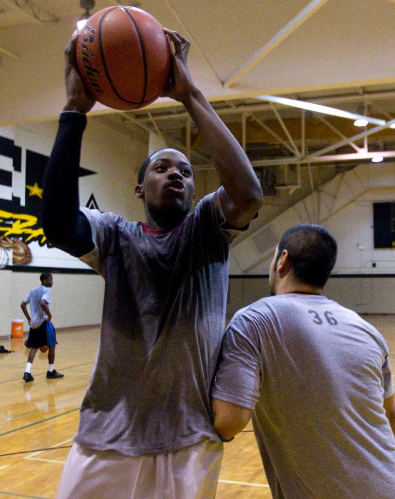 Lee reaches playoffs two years after 170-35 beating from Yates