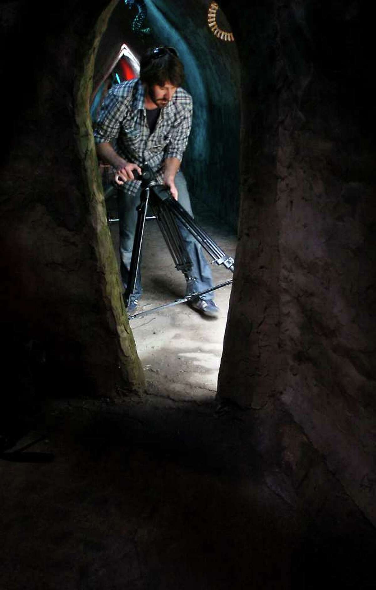 Local artist, sculptor Charlie Stagg dies