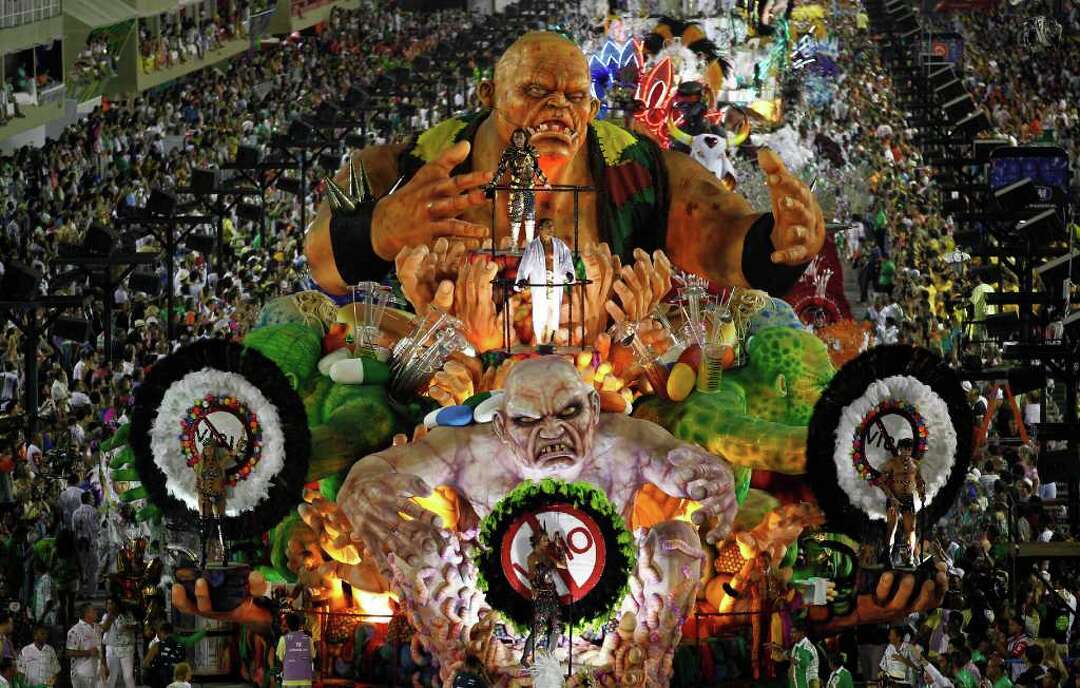 News of the world in photos: Carnival's last day