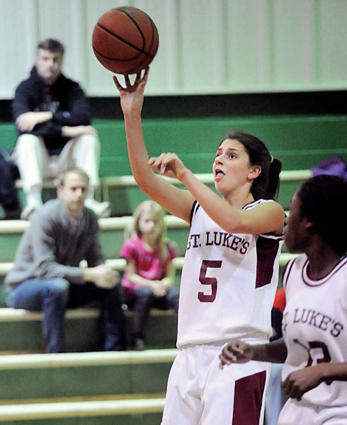 Sacred Heart advances in FAA basketball playoffs