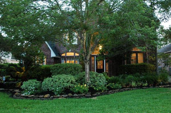 ExxonMobil supervisor lists Woodlands 4BD