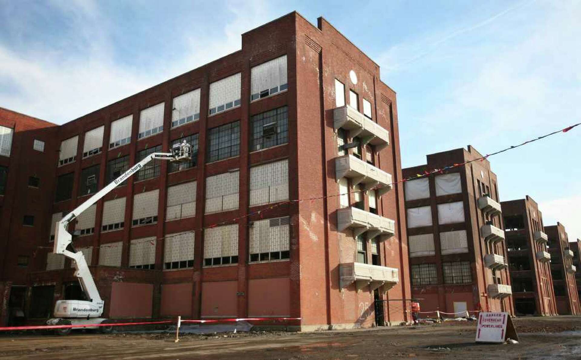 Brick by brick, massive GE plant is 'deconstructed'