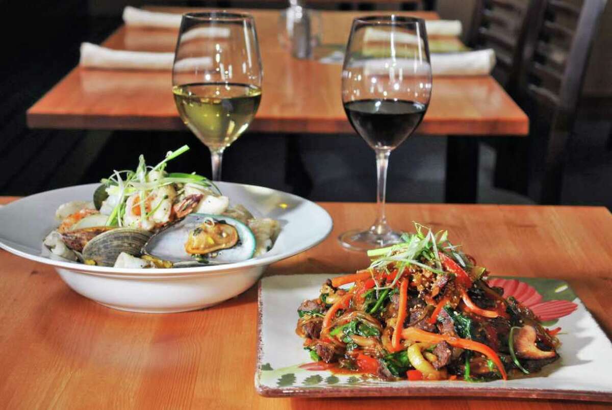 Chef helps Mingle come together