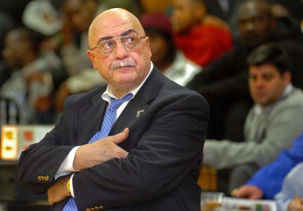 Sources: St. Joseph's' Montelli expected to announce retirement