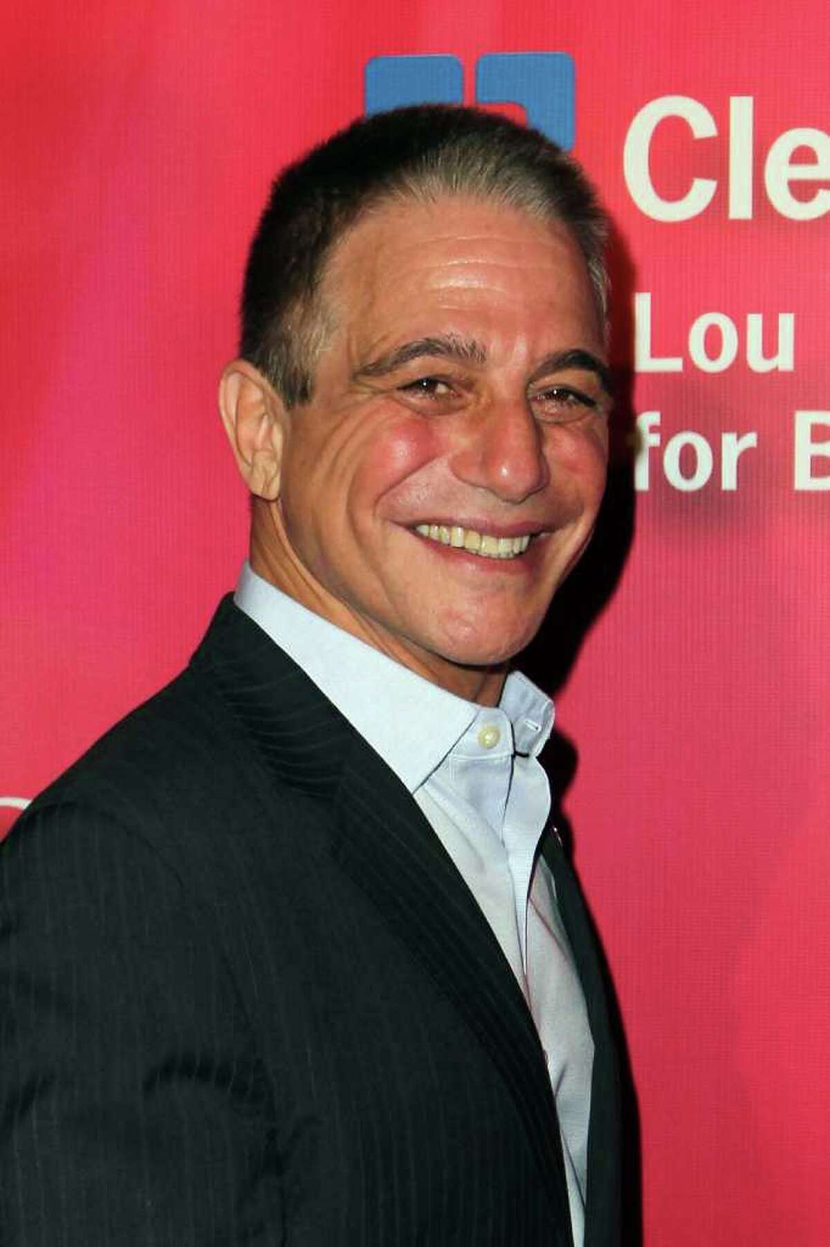 Danza back in Philly to host fundraiser for school