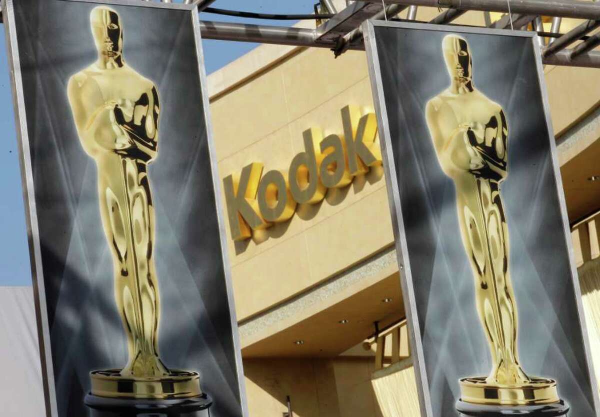 At Oscars ceremony, Kodak is fading from the picture